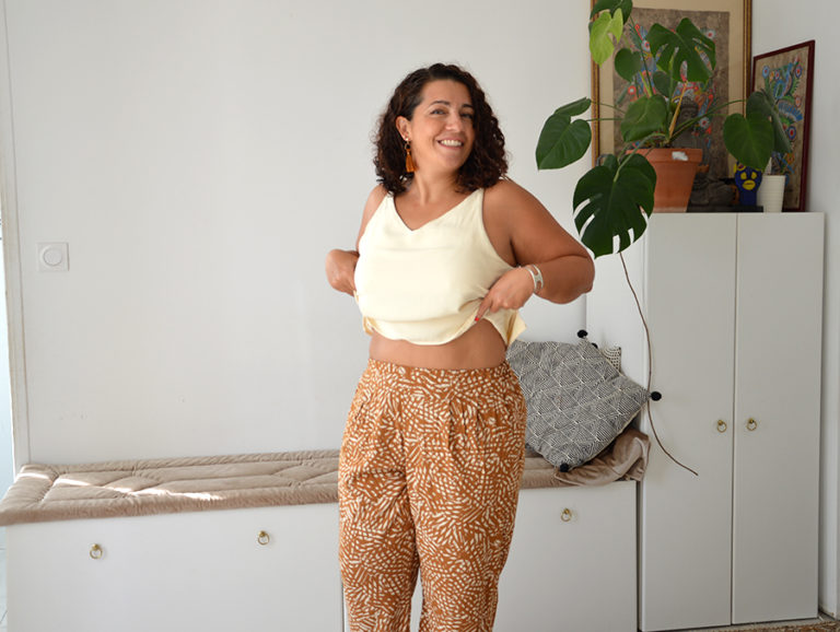 Ma tenue préférée de l'été : top Frau Maya et pantalon Burda - Elise ...